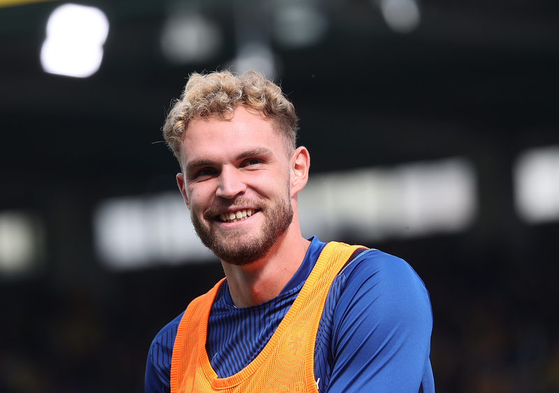 Philipp Strompf bleibt ein Löwe - Eintracht Braunschweig