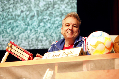 Arnd Zeigler mit „Immer Glück ist Können!“ in Braunschweig - Eintracht ...