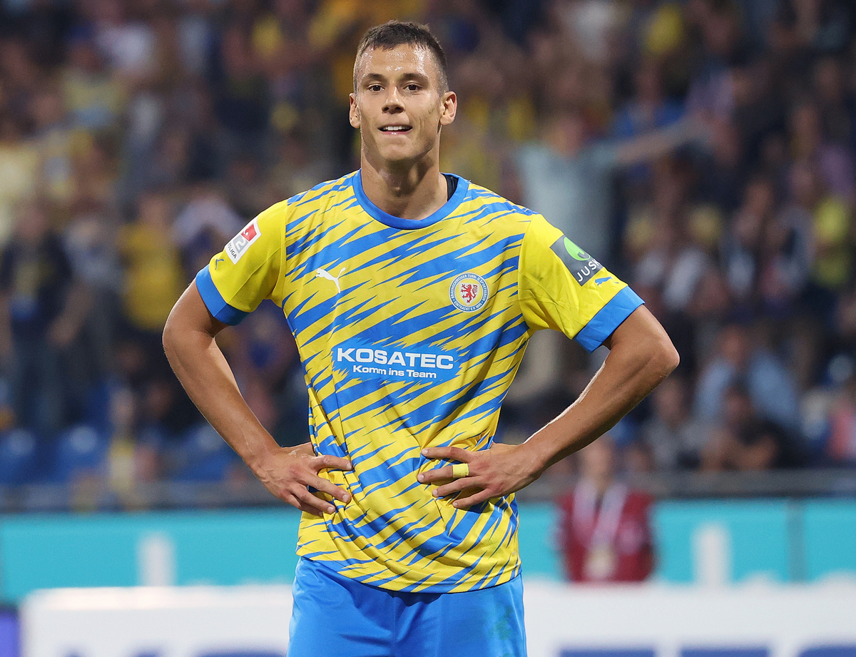 Benković: "Ich wusste, warum ich hart arbeiten muss" - Eintracht ...