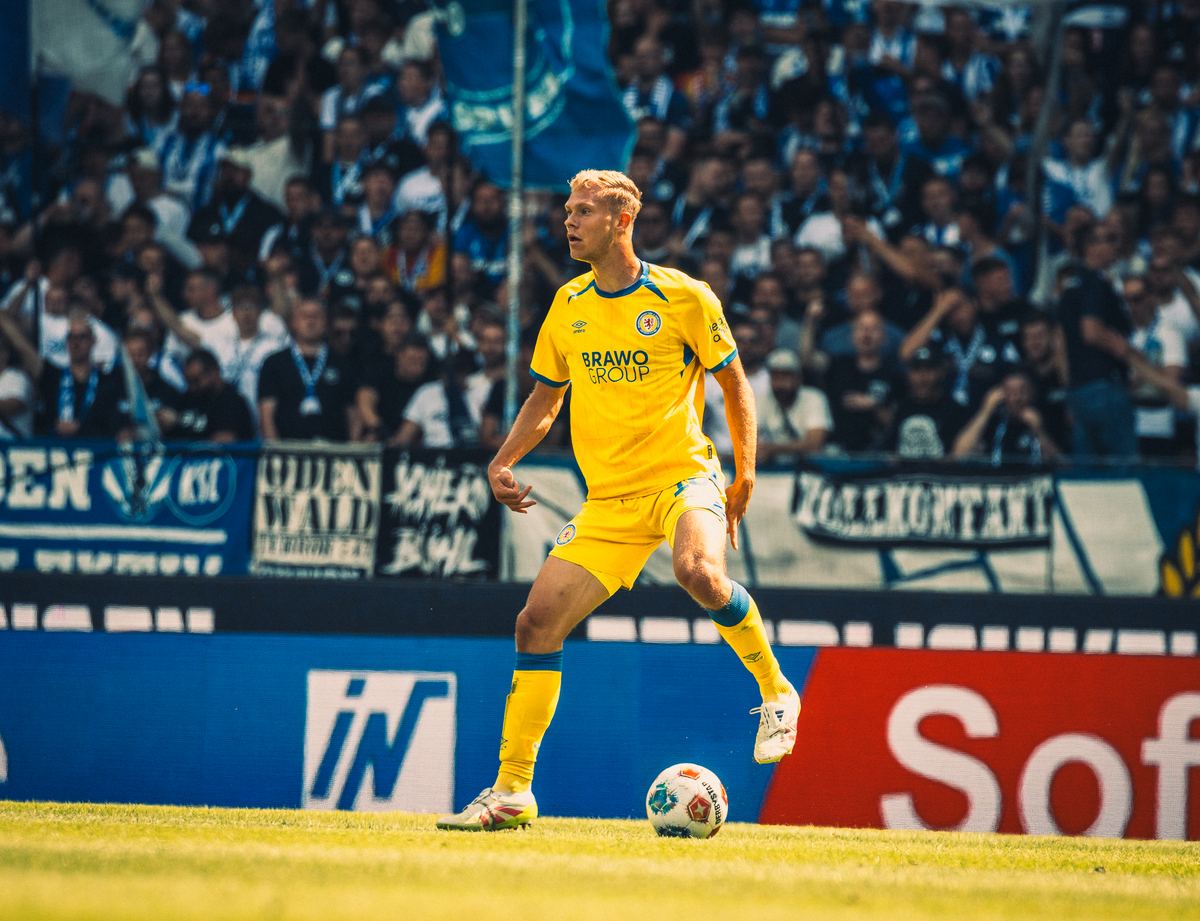 Louis Breunig für zwei Spiele gesperrt - Eintracht Braunschweig